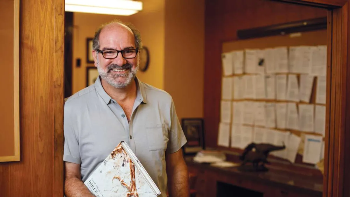 Dr. Luis M. Chiappe announced as 2019 AAAS Fellow | Natural History Museum