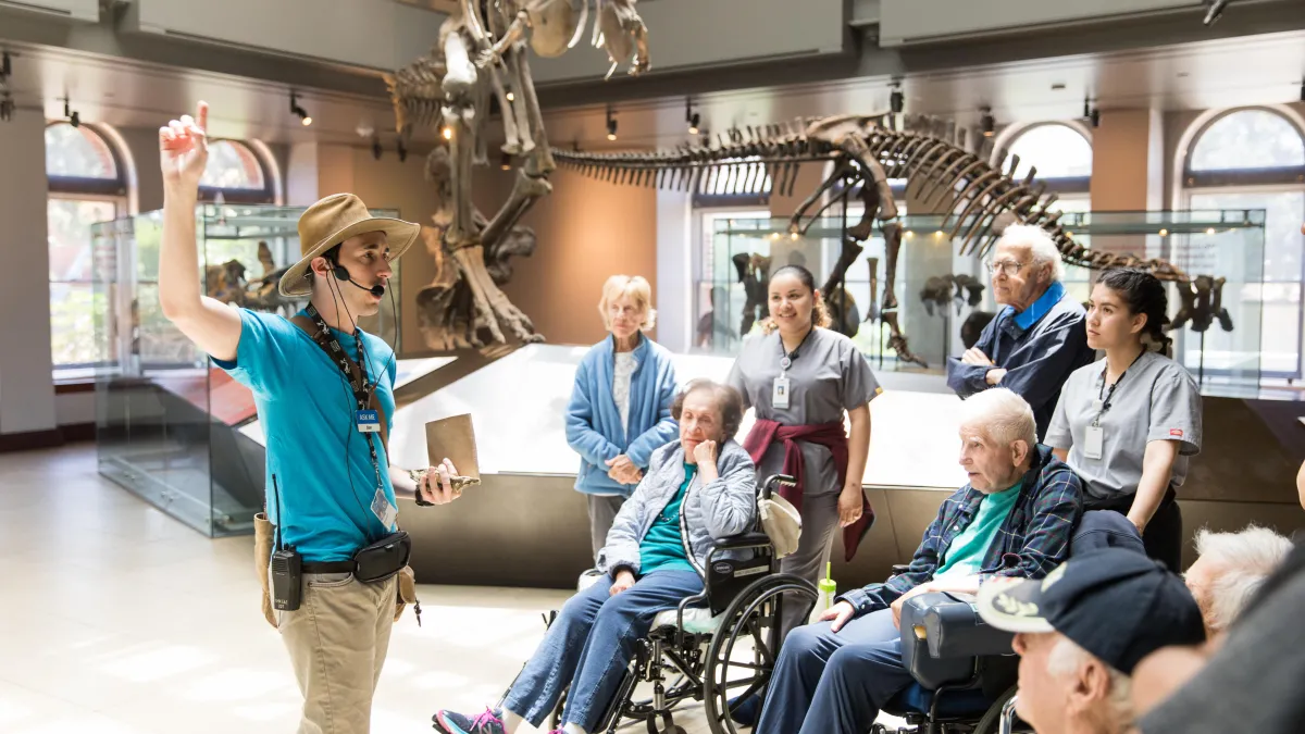 Dinosaur Hall Tour | Natural History Museum